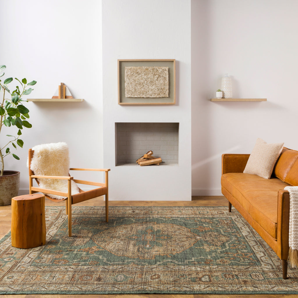 Surya Reign REG-2304 Area Rug – Incredible Rugs and Decor