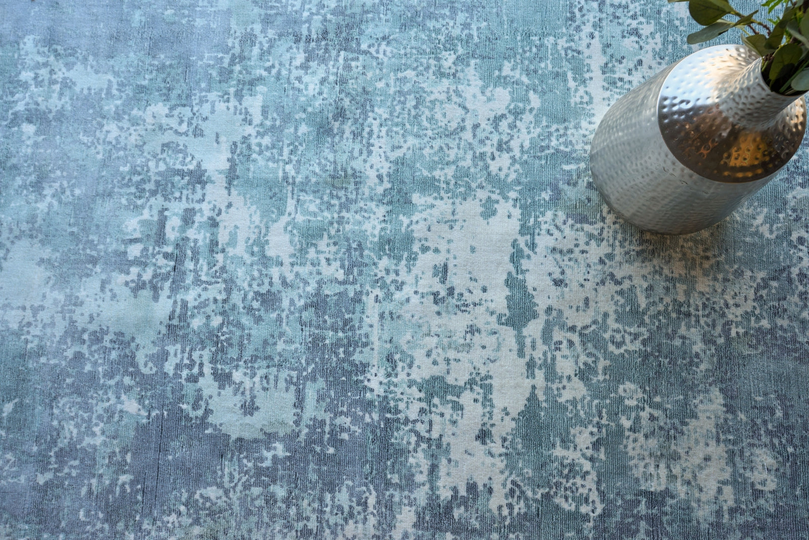 Exquisite Rugs Laguna 4952 Blue/Multi Area Rug – Incredible Rugs and Decor