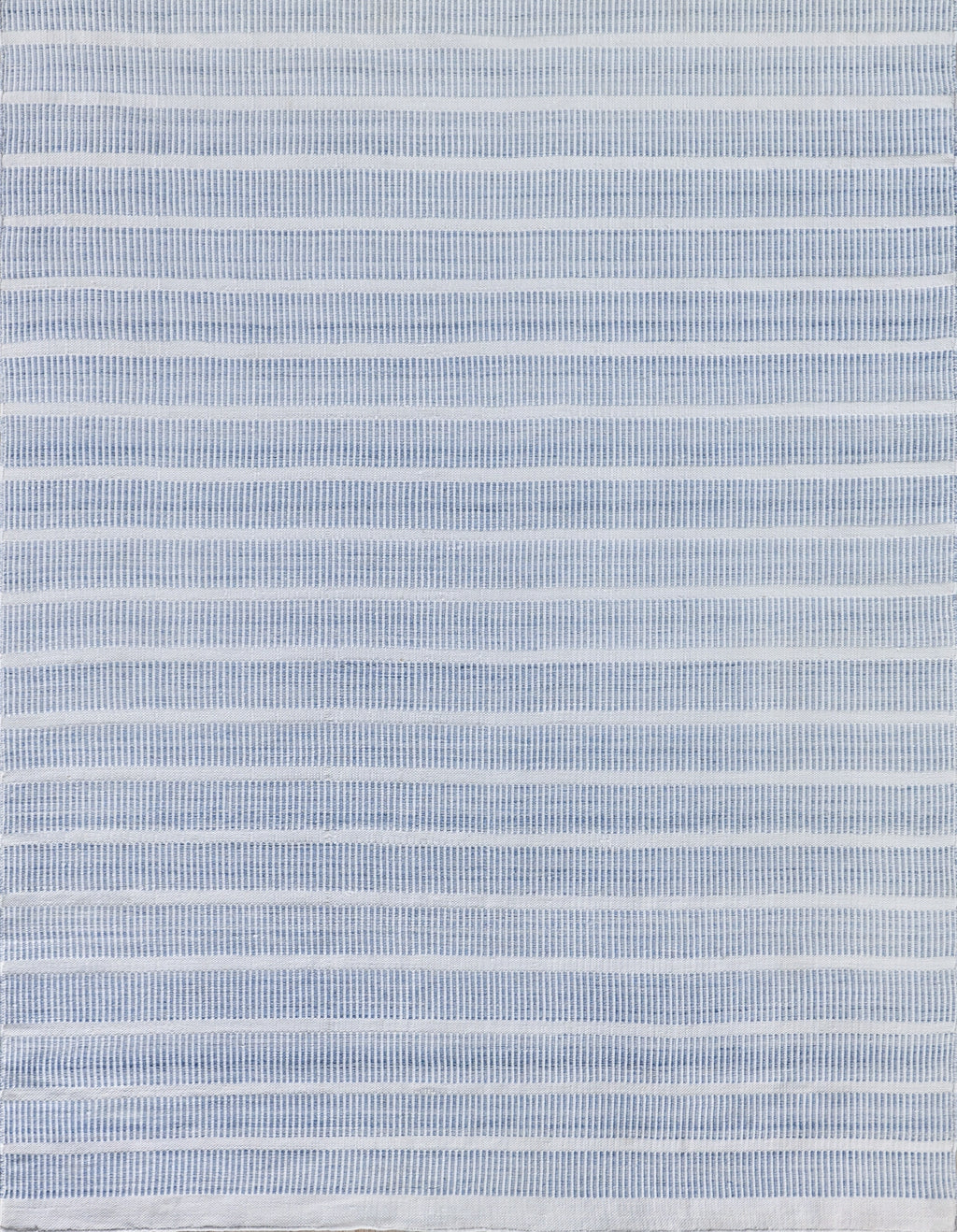 Exquisite Rugs Boca 4986 Light Blue Area Rug – Incredible Rugs and Decor