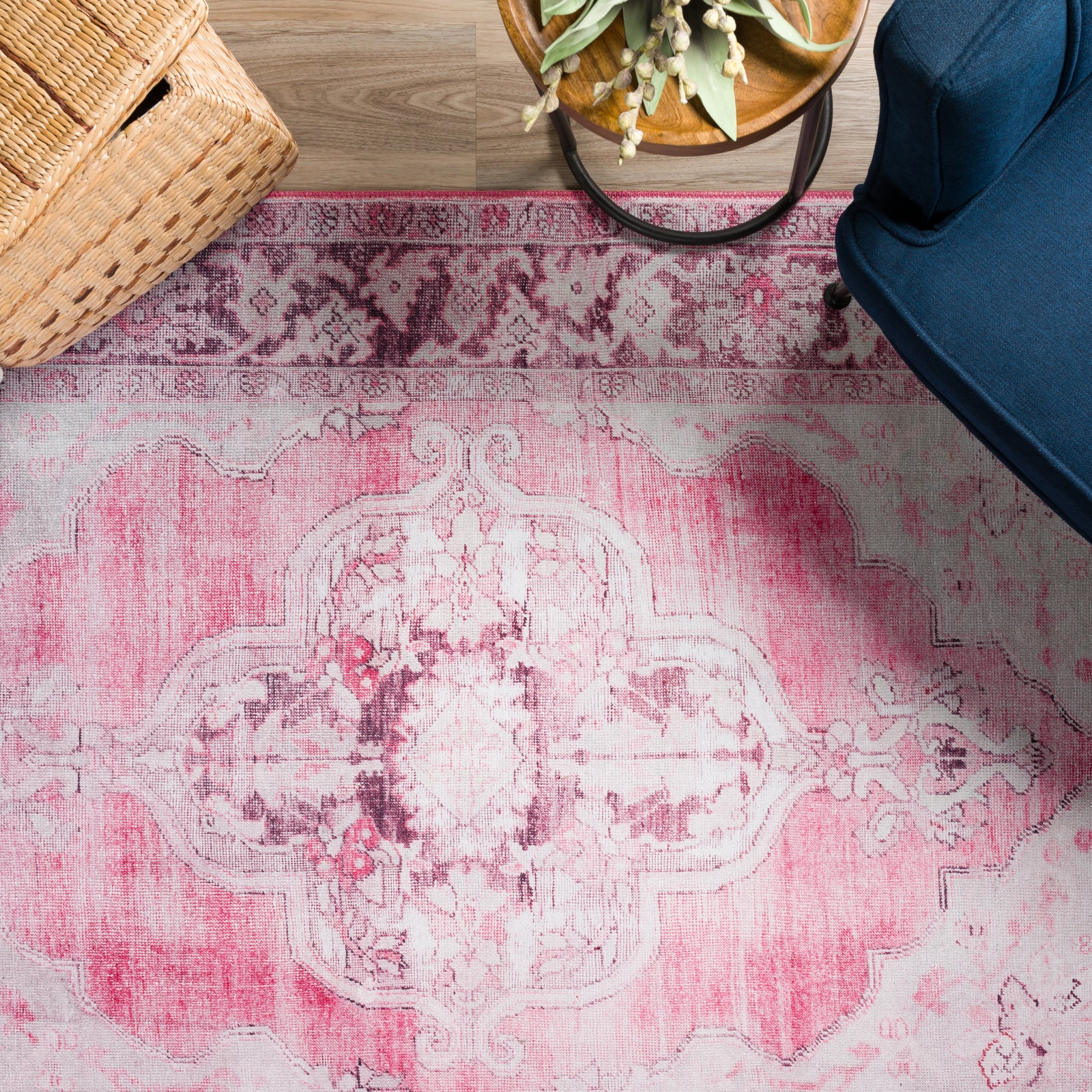 Dalyn Amanti AM1 Blush Area Rug – Incredible Rugs and Decor