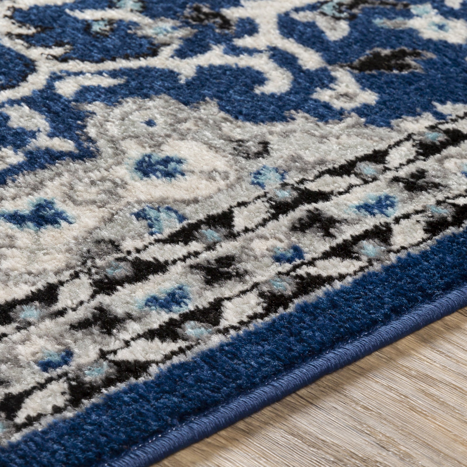 Surya Chester CHE-2333 Area Rug – Incredible Rugs and Decor