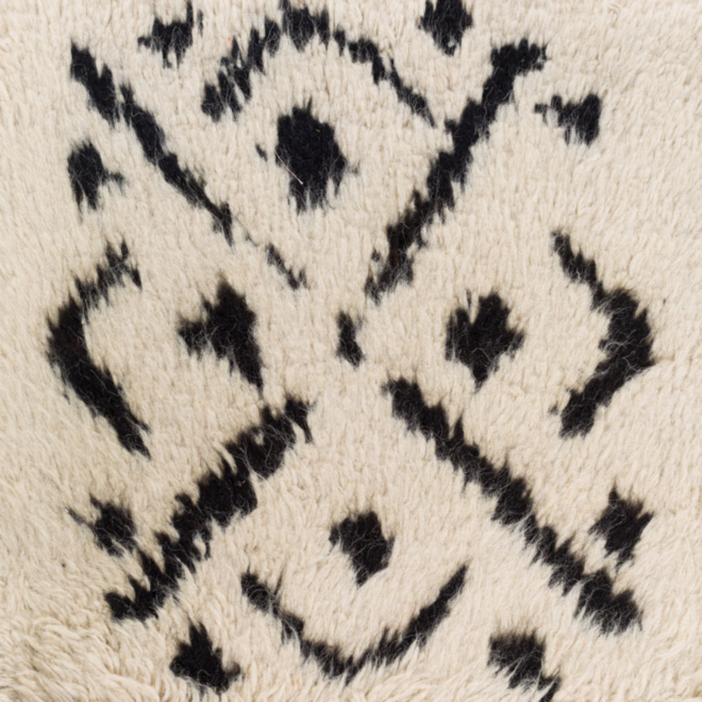 Surya Denali DEN-5000 Area Rug – Incredible Rugs and Decor