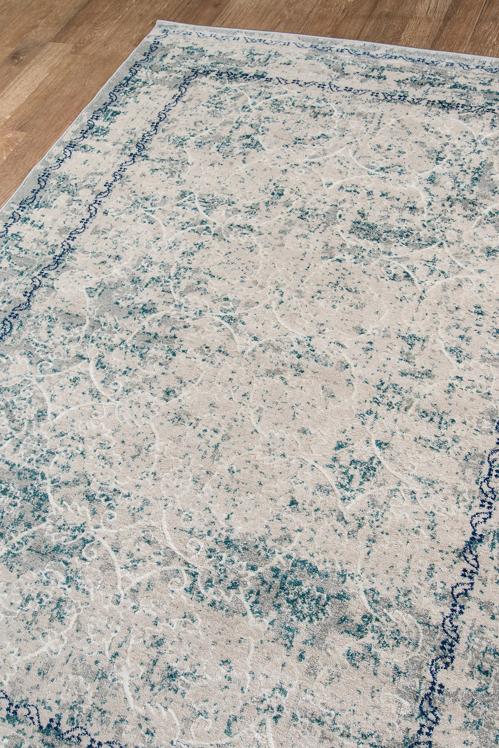 Momeni Luxe LX-14 Blue Area Rug – Incredible Rugs and Decor