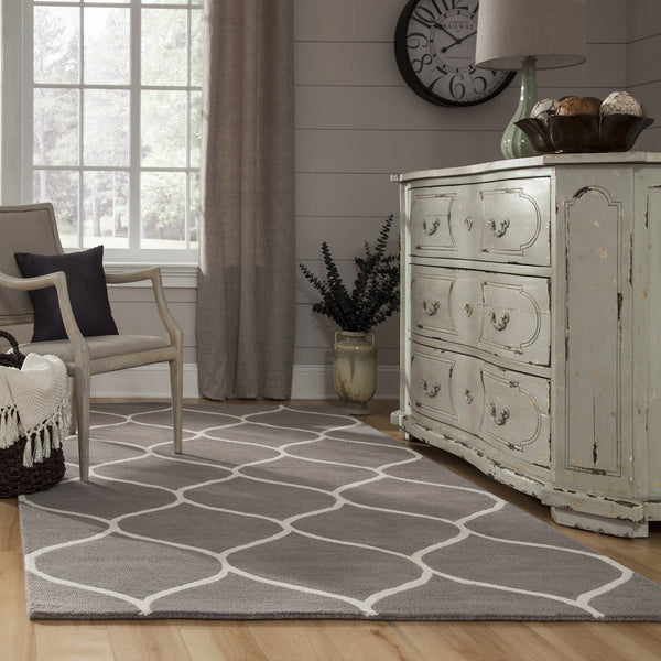 Momeni Newport NP-10 Grey Area Rug – Incredible Rugs and Decor