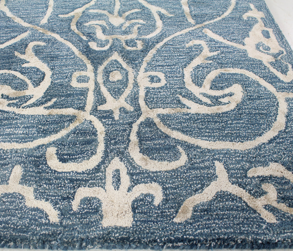 Bashian Greenwich R129-HG305 Azure Area Rug – Incredible Rugs and Decor