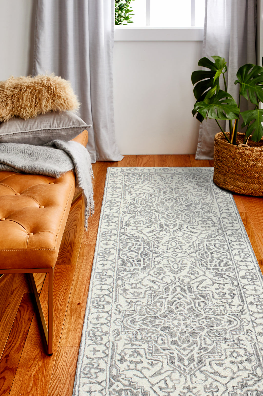 Bashian Valencia R131-BNAL89 Ivory/Tan Area Rug – Incredible Rugs and Decor
