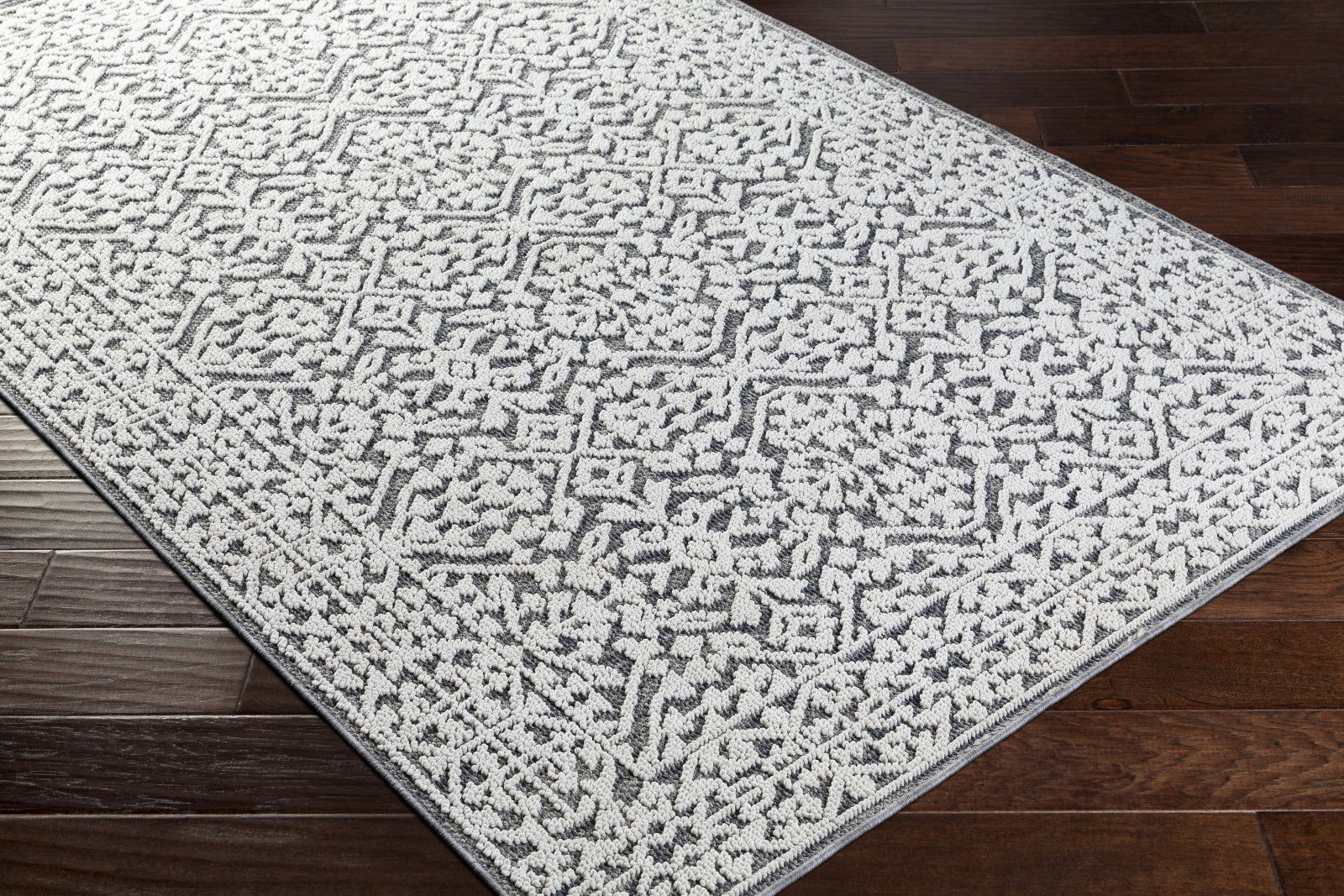 Surya Ariana RIA-2303 Area Rug – Incredible Rugs and Decor
