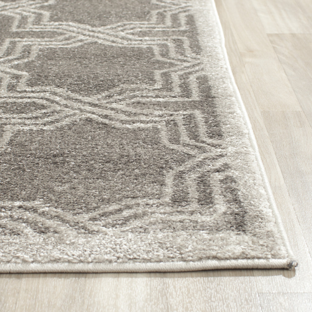 Safavieh Amherst AMT413C Grey/Light Grey Area Rug – Incredible Rugs and ...