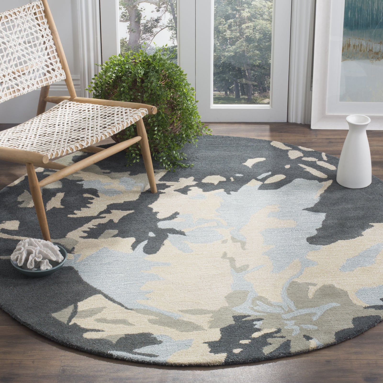Safavieh Bella Steel Blue Area Rug – Incredible Rugs and Decor