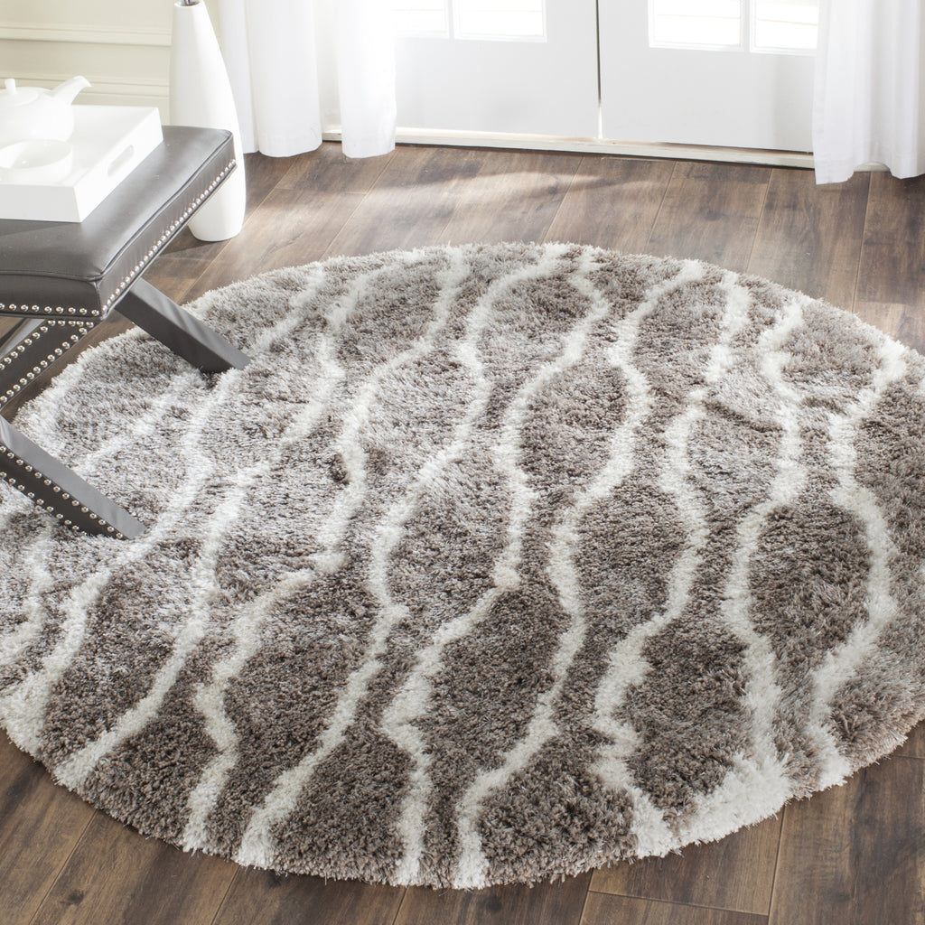 Safavieh Sg-Bsg-Barcelona Shag Barcelona 322 Silver/Ivory Area Rug ...