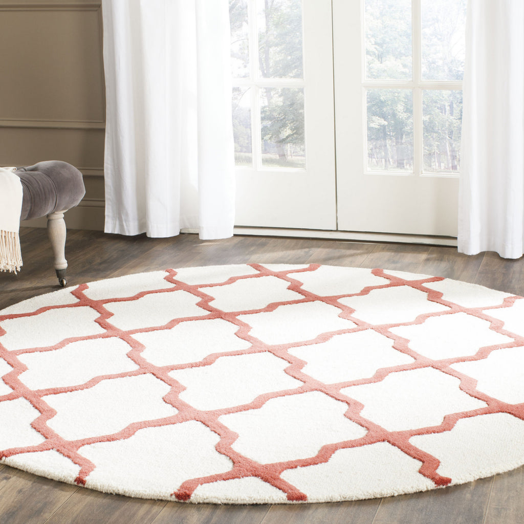 Safavieh Cambridge 121 Ivory/Rust Area Rug – Incredible Rugs and Decor