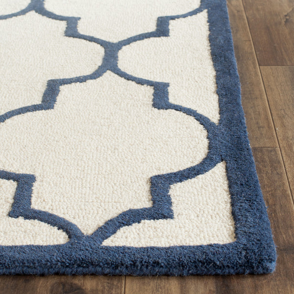 Safavieh Cambridge 134 Ivory/Navy Area Rug – Incredible Rugs and Decor