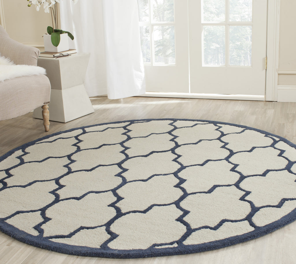 Safavieh Cambridge 134 Ivory/Navy Area Rug – Incredible Rugs and Decor