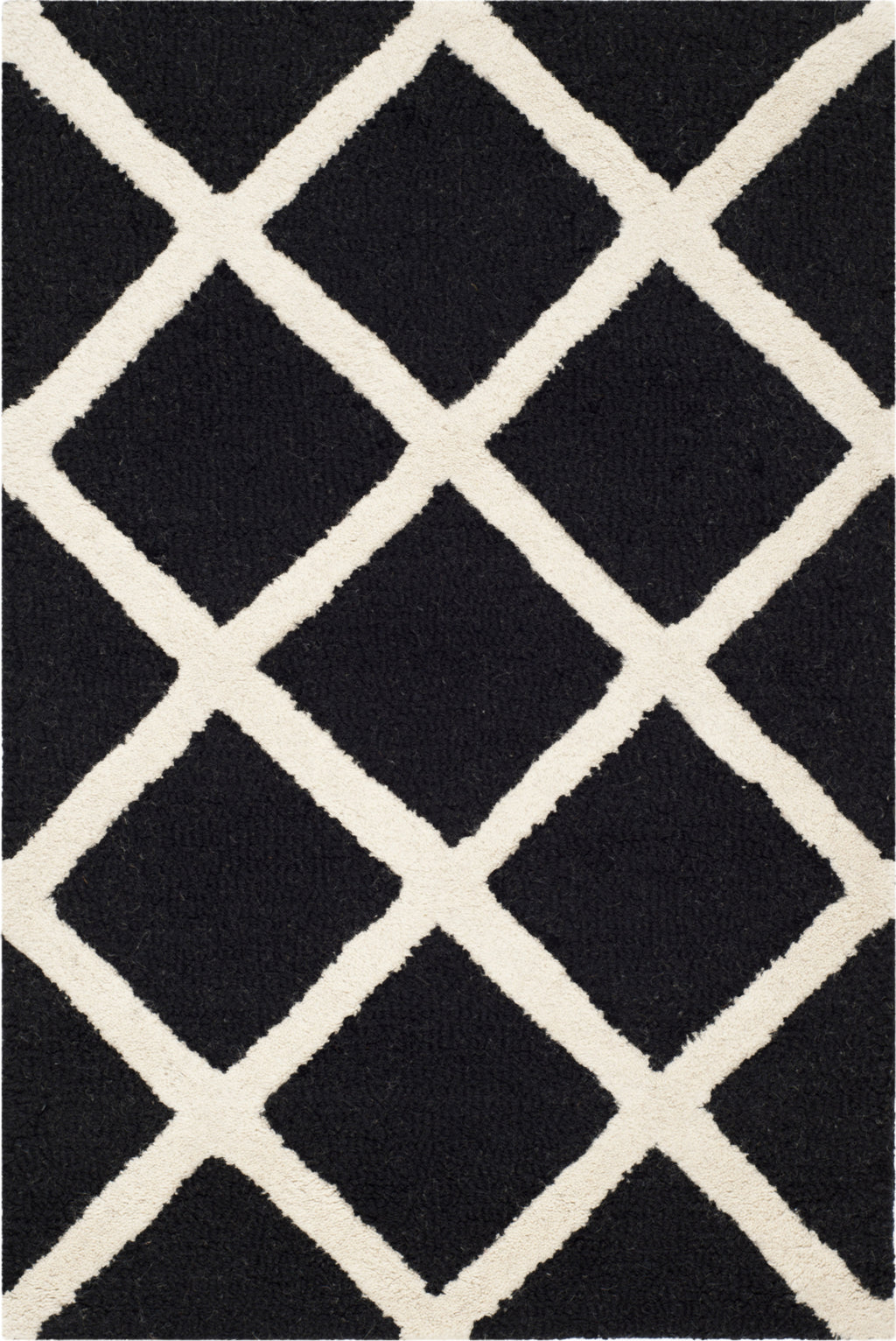 Safavieh Cambridge 135 Black/Ivory Area Rug – Incredible Rugs and Decor