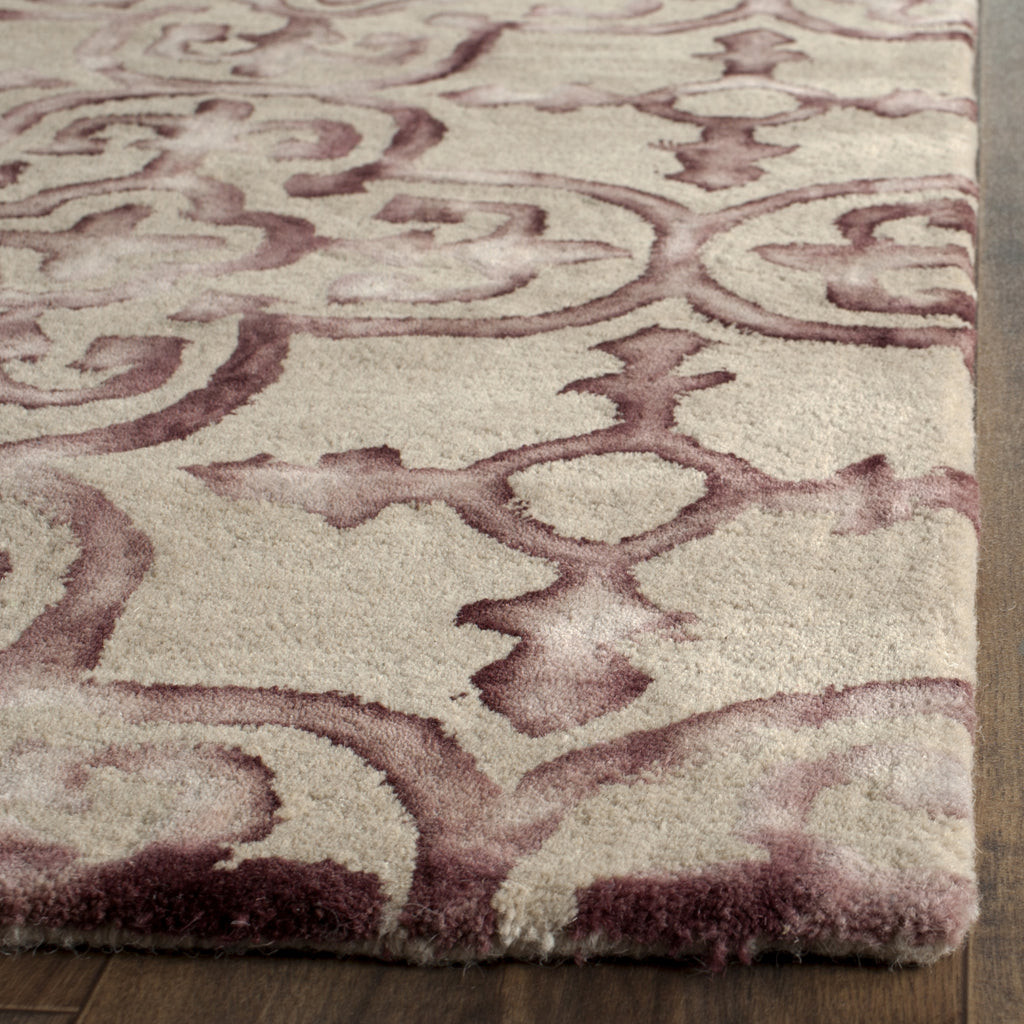 Safavieh Dip Dye 711 Beige/Maroon Area Rug – Incredible Rugs and Decor