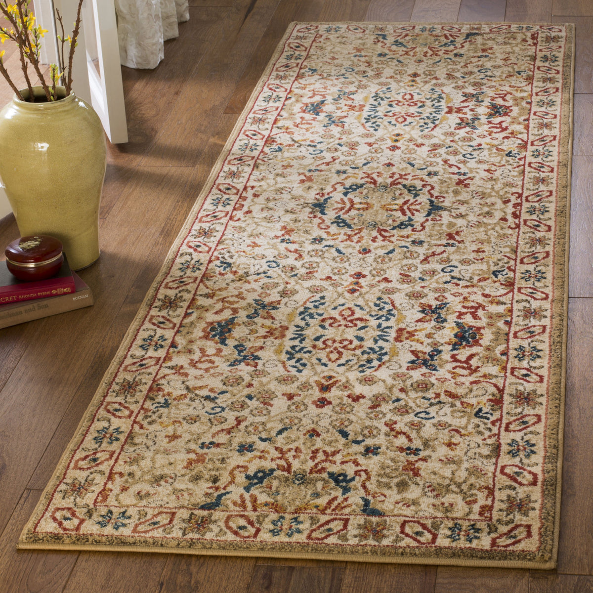 Safavieh Kashan KSN301C Ivory/Ivory Area Rug – Incredible Rugs and Decor