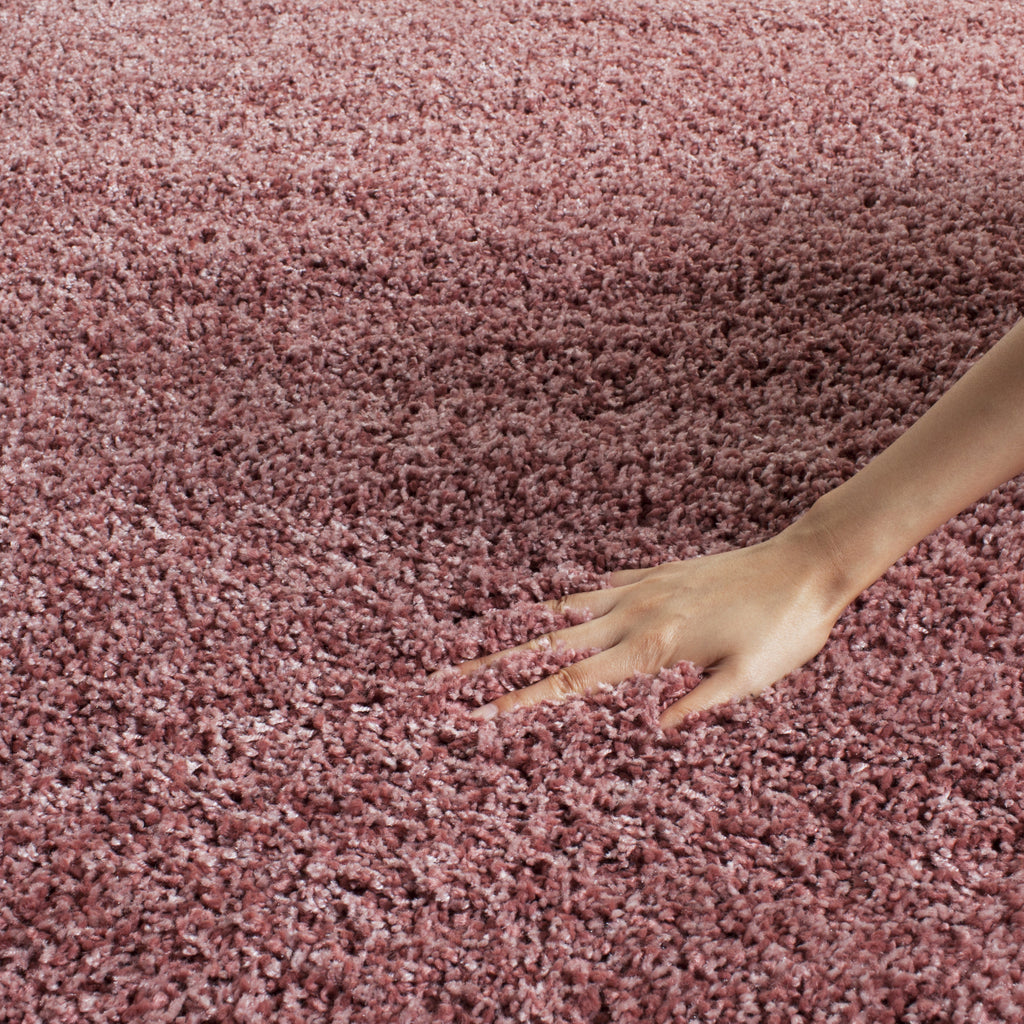 Safavieh California Shag SG151 Rose Area Rug – Incredible Rugs and Decor