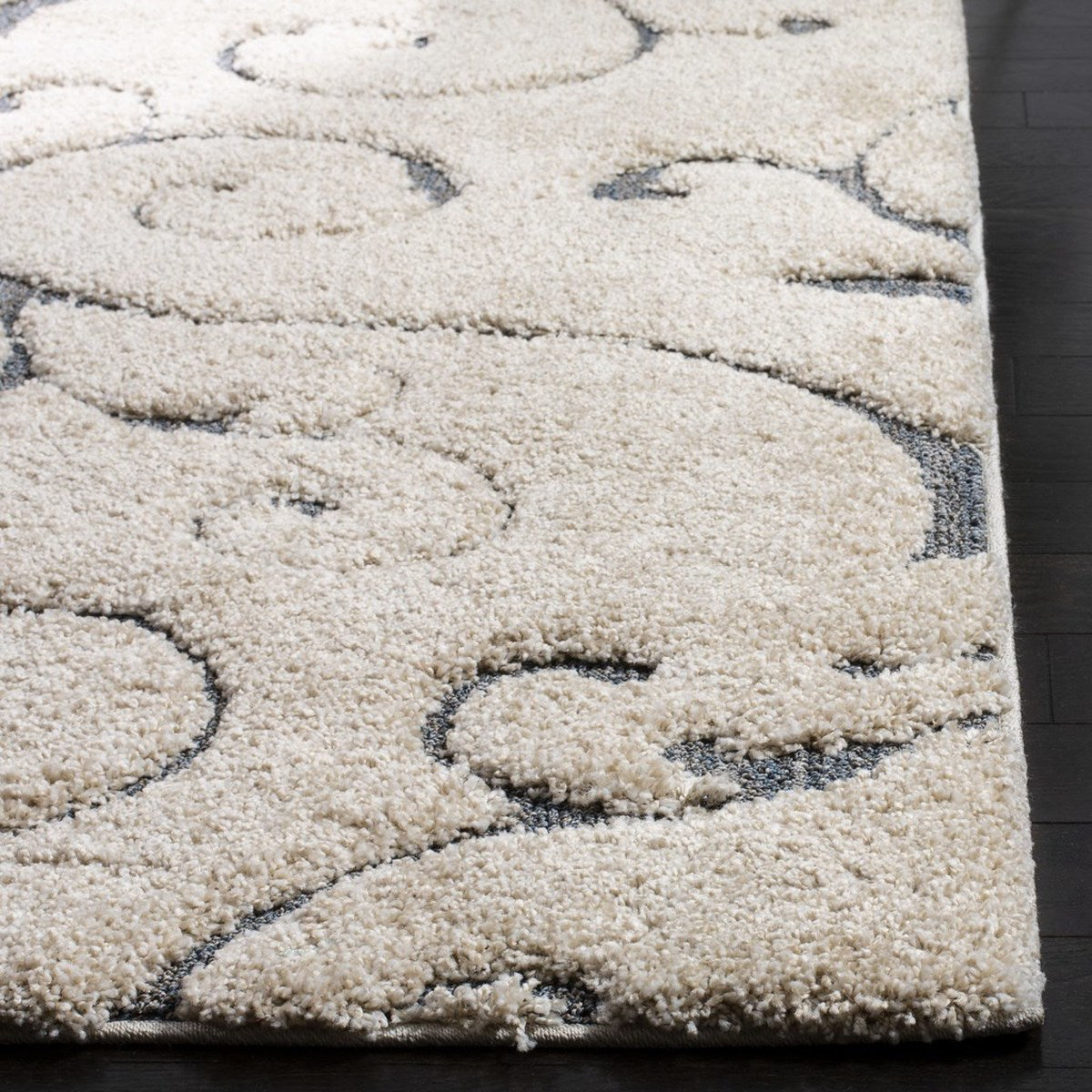 Safavieh Shag SG455 Cream/Light Blue Area Rug – Incredible Rugs and Decor