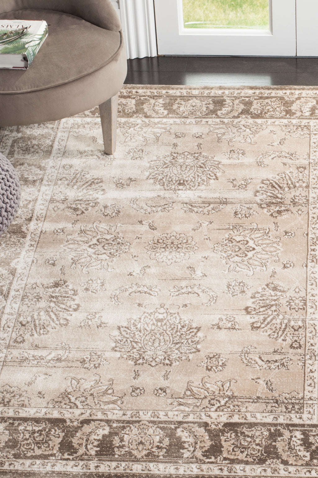 Safavieh Vintage VTG265A Beige/Light Brown Area Rug – Incredible Rugs ...